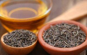 Ceai de seminţe de chimen: beneficii, preparare și contraindicaţii